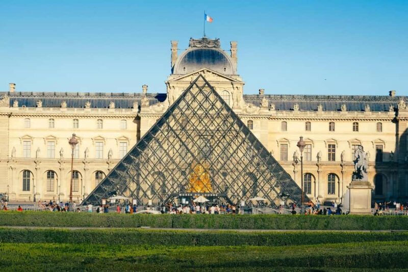 Skip-the-line Notre-Dame Cathedral, Louvre, Paris City Tour - Detailed Review of the Tour Experience
