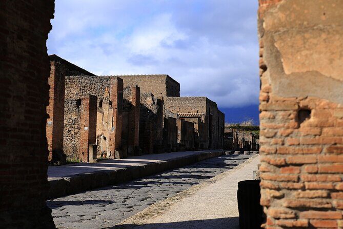 Skip the Line Pompeii Tour For Kids and Families w Special Guide - FAQ  