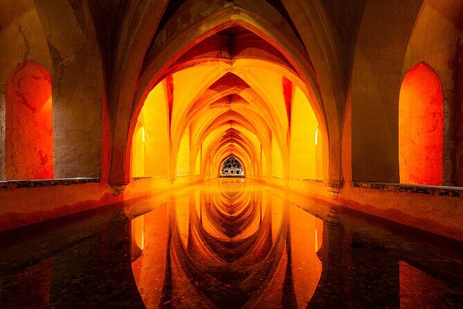 Skip the Line Seville Alcázar, Cathedral & Giralda Guided Tour - The Itinerary: A Step-by-Step Guide