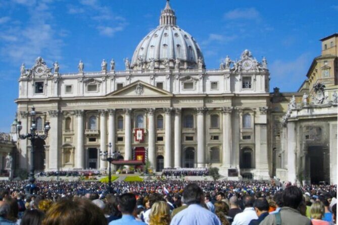 Skip the Line St Peter Basilica Papal Tomb Audio Guide with Water - Key Points