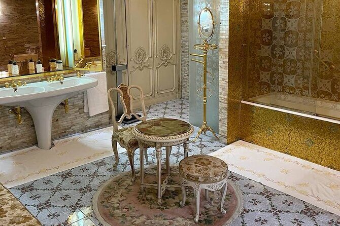 Skip-the-line tickets to Ceausescu Mansion - Guided Tour - Exploring the Ceausescu Mansion: A Luxurious Glimpse into Romania’s Past