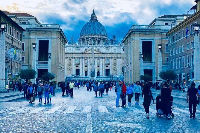 Skip-The-Line Tour: Vatican Museum & Sistine Chapel - Exploring the Vatican Museum & Sistine Chapel: An In-Depth Review