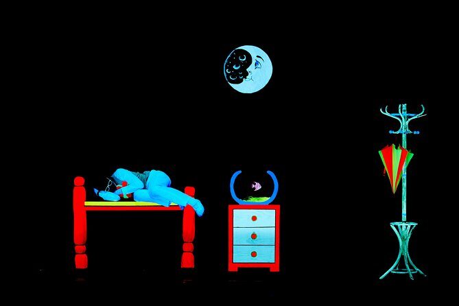 Skip the Line: WOW Show Black Light Theater in Prague Ticket - Practical Tips for Visiting