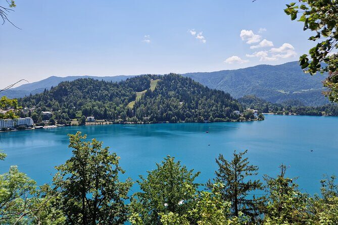 Slovenia's highlights: Bled lake and Ljubljana Full-Day Private Tour from Zagreb - The Value of Guided, Private Tours