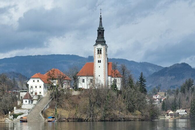 Slovenia's highlights: Bled lake and Ljubljana Full-Day Private Tour from Zagreb - FAQs