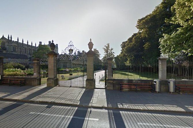 Small and Exclusive Oxford Highlights Tour - Practical Details & Value