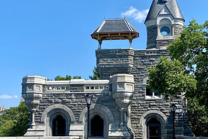 Small Group 2 Hours Walking Tour of Central Park - up to 8 people - Key Points