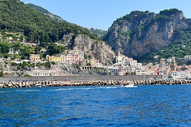 Small Group Amalfi Coast Boat Day Tour from Positano - Who Should Consider This Tour?