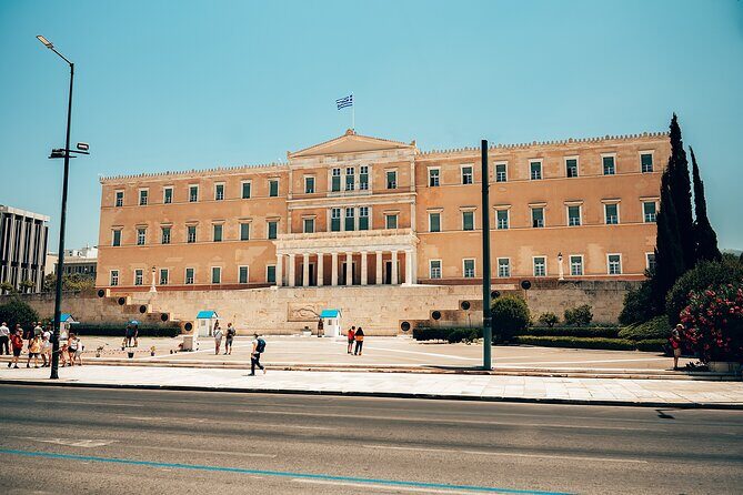 Small Group: Athens Panoramic Tour & Plaka (Pick up at Port) - Key Points