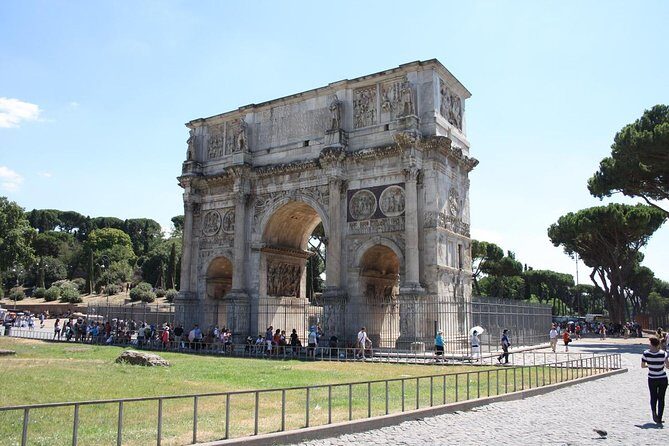 Small Group Colosseum, Roman Forum and Palatine Hill Guided Tour - FAQs