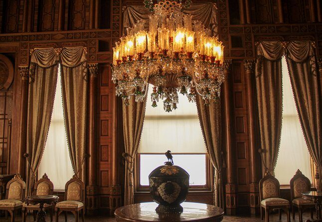 Small Group Full-Day Istanbul Tour: Old City, Asian Side & Lunch - Insights from Reviews: What Travelers Loved & Noticed