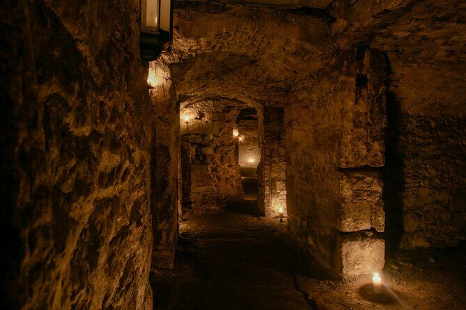 Small Group Ghost Tour incl. Underground Vaults & free drink in Megget's Cellar - Detailed Breakdown of the Itinerary