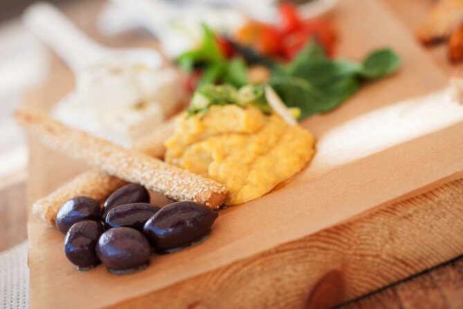 Small-Group Greek Food and Wine Tasting Tour in Santorini - What You Can Expect from This Tour