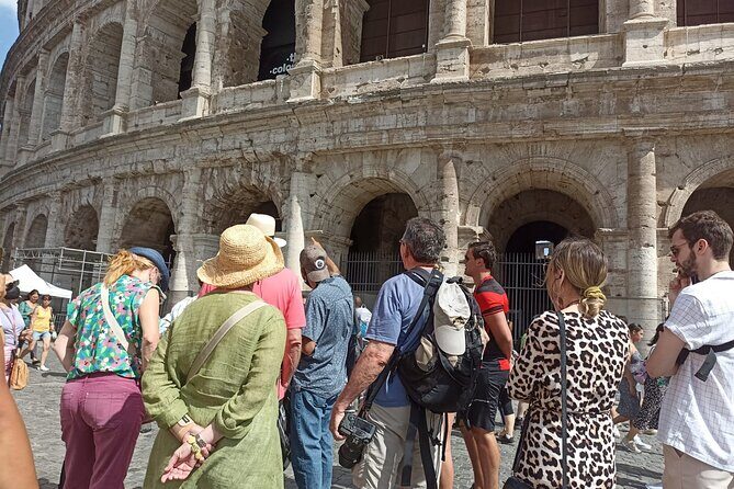 Small Group Guided Tour to the Colosseum, Roman Forum and Palatine Hill - Exploring the Itinerary in Detail