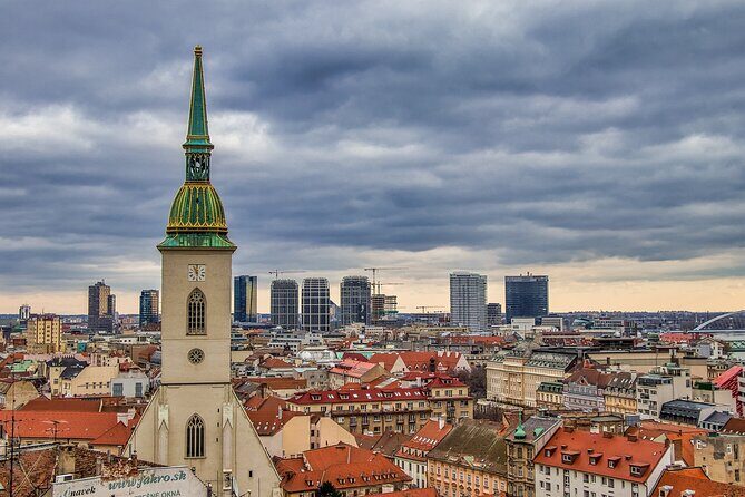 Small Group Half Day Tour from Vienna to Bratislava - How the Tour is Designed to Work