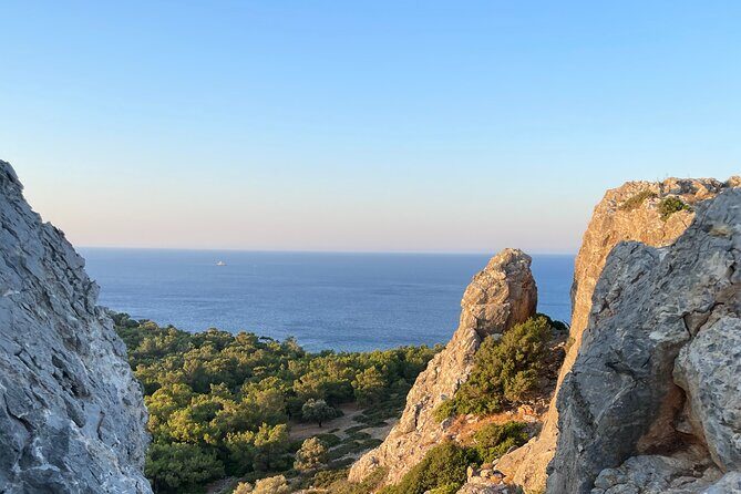 Small group hiking from Pefkos to Navarone Bay at sunrise - FAQ