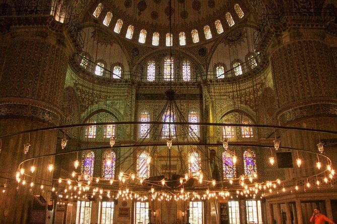 Small Group Istanbul Tour: Hagia Sophia, Blue Mosque & Bazaar - Practical Tips from Reviews