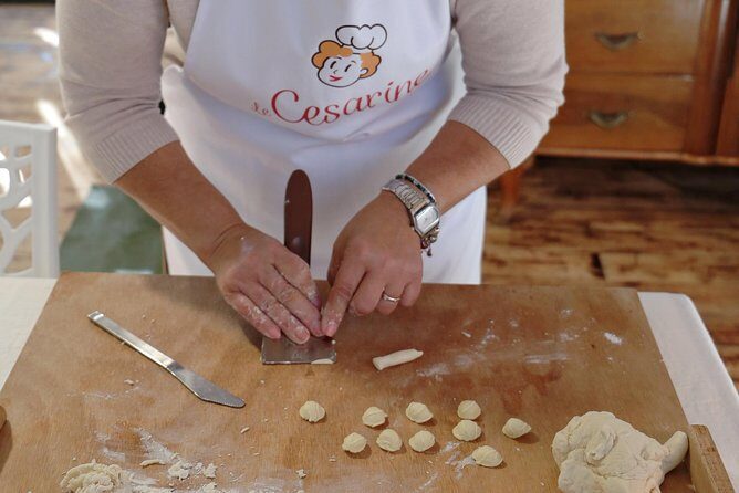 Small Group Market tour and Cooking class in Lecce - Key Points