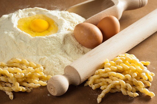 Small group Pasta and Tiramisu class in Palermo - Who Will Love This Experience?