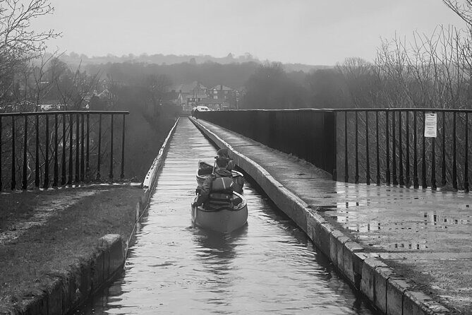 Small Group Pontcysyllte Aqueduct Canoe Trip - The Experience in Detail