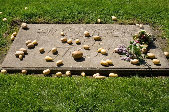 Small group Potsdam: A Journey Through History and Palaces - A Deep Dive into the Tour Itinerary