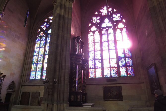 Small-Group Prague Castle and Interiors Walking Tour - An In-Depth Look at the Prague Castle Walking Tour