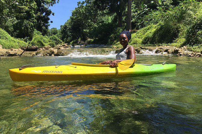 Small Group River Kayaking Tour from Port Vila - The Group Size and Atmosphere