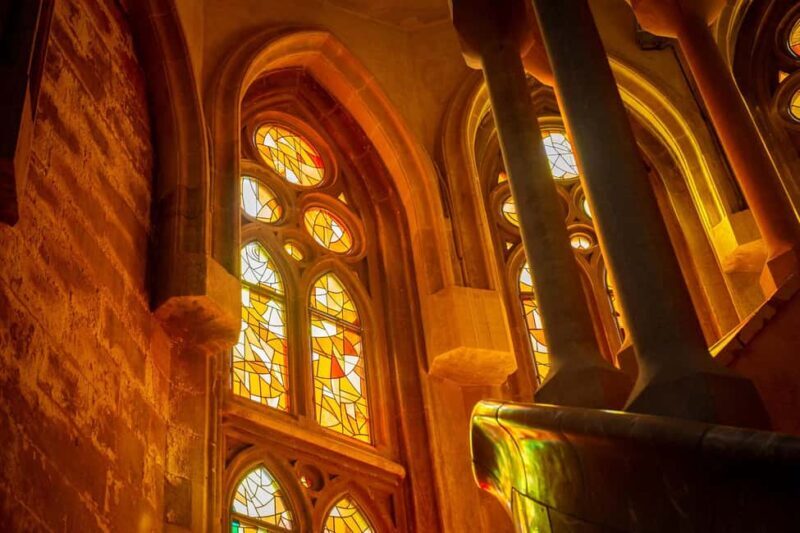 Small-Group Sagrada Familia Fully Guided Tour - Who Should Book This Tour?