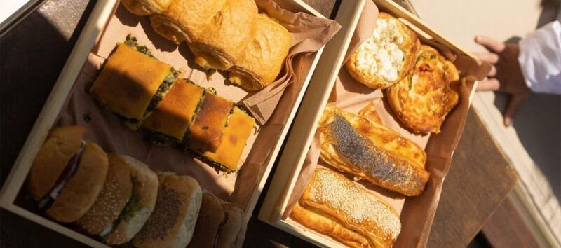 Small-Group Sailing Cruise in Nafplio with Local Treats - The Vibe and Atmosphere