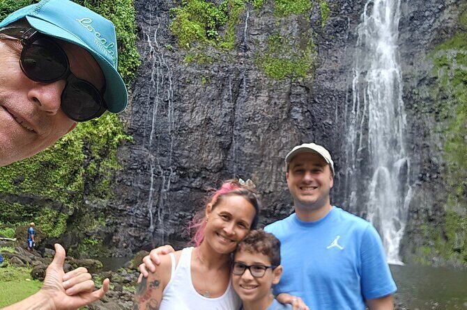 Small Group Shared Tahiti Circle Island Waterfalls and Views - Who Should Consider This Tour?