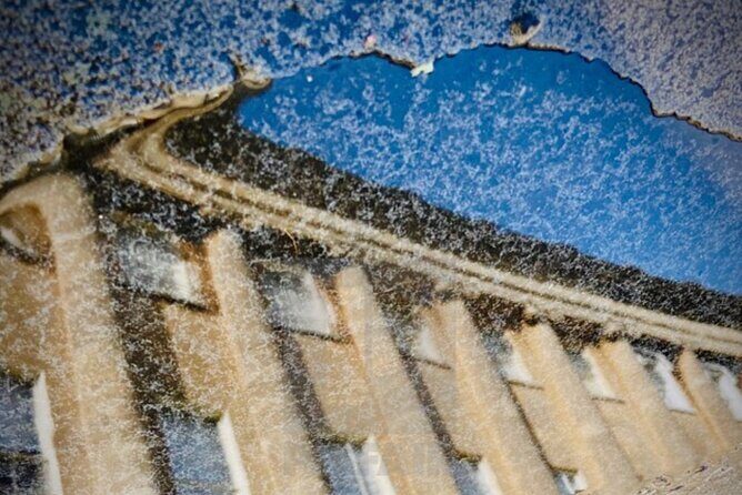 Small Group smartphone Bath Walking Tour around Bath - What You Can Expect from the Experience