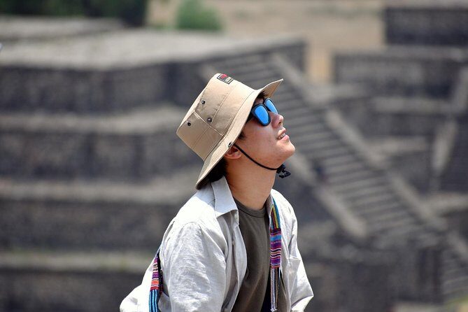 Small Group: Teotihuacan Pyramids and Shrine of Guadalupe with Lunch - An Introduction to the Tour: What’s on Offer?
