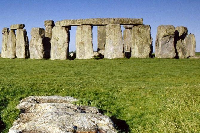 Small-Group to Bath, Lacock, Avebury and Stonehenge from London - An In-Depth Look at the Itinerary