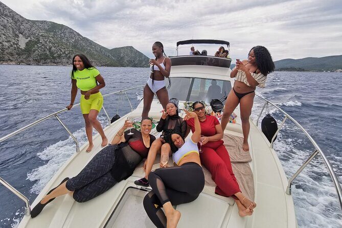 Small group tour by premium yacht to Elaphite Islands - FAQs