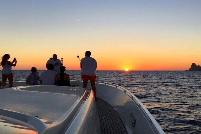 Small Group Tour in Positano by Boat at Sunset with Prosecco - FAQs