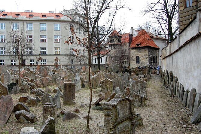 Small-Group Tour through the History of Jewish Prague - Exploring the Itinerary: What Makes Each Stop Special