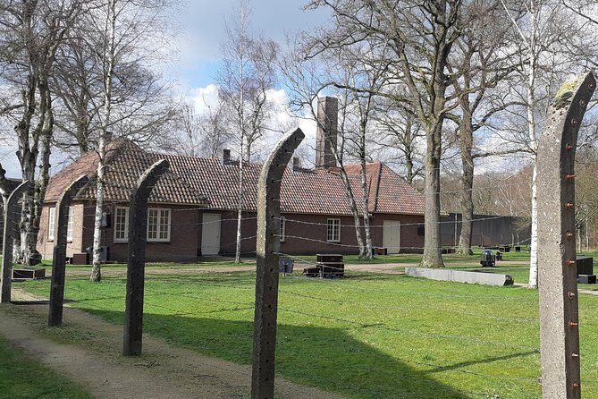 Small Group Tour to Nazi WWII concentration camp from Amsterdam - FAQ