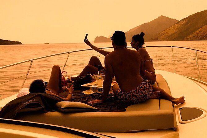 Small Group Tour to Positano by Boat at Sunset - The Itinerary in Detail: What to Expect