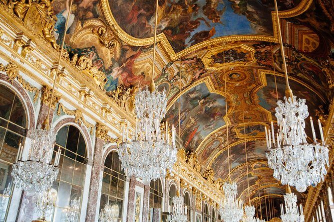 Small Group VIP Versailles Bike Tour w/ King's Apartments Access - FAQs