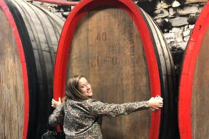 Small Group Wine Tasting in Tuscany with Vineyard Visit - Small Group Wine Tasting in Tuscany with Vineyard Visit: An In-Depth Review