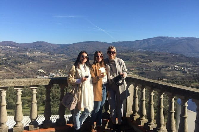 Small Group Wine Tasting in Tuscany with Vineyard Visit - An Authentic Slice of Tuscany in a Compact Tour