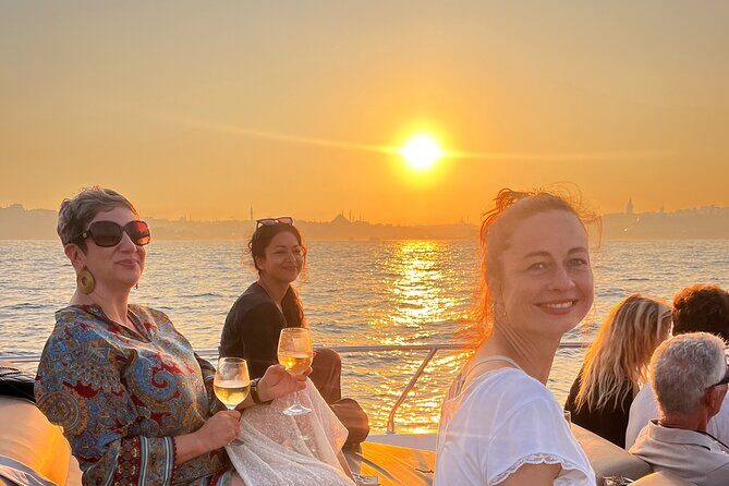 Small Group Yacht Tour With Unlimited Wine, Fruits & Mixed Nuts - Final Thoughts