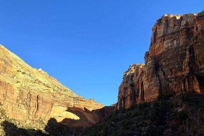 Small Group Zion National Park Hiking Tour from Las Vegas - Exploring Zion National Park on a Small-Group Hiking Tour from Las Vegas