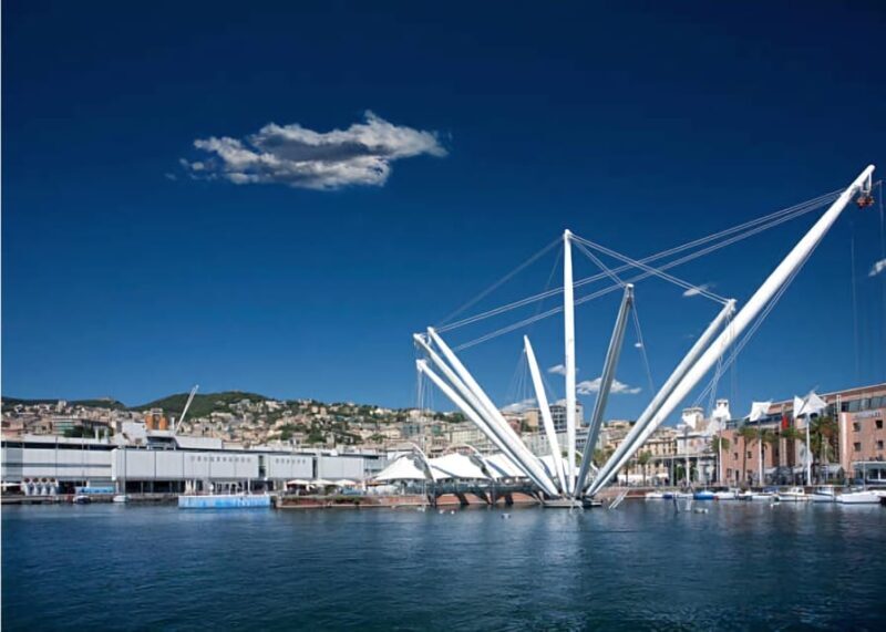 Smart guiding around a city with unique features. - The Unique Charm of Genoas Historic Core