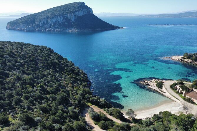 Smeralda Boat Tour and snorkeling - The Itinerary Breakdown  