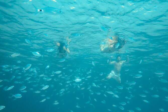 Smeralda Boat Tour and snorkeling - Duration and Group Size  