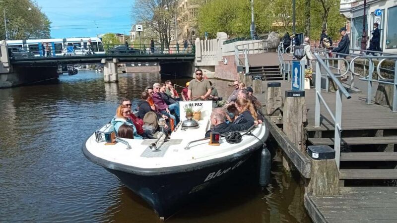 Smoke & Boat Amsterdam - The Official 420 Canal Cruise - FAQ