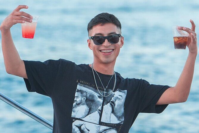 Snorkel, Boat Tour, Open Bar & Lunch! - What to Expect on This Cabo Snorkel and Boat Tour