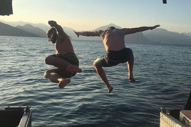 Snorkel, Kayak, and Seal Adventure: Vancouver Boat Tour - The Sum Up