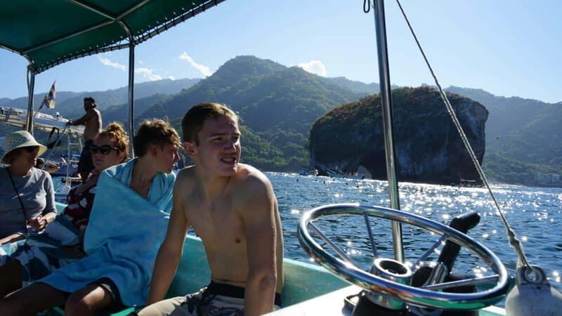 Snorkelin Wonders of Puerto Vallartas Four Islands - Key Points  